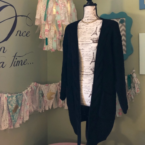 Janice Apparel | Sweaters | Black Cable Knit Cardigan By Janice Apparel ...